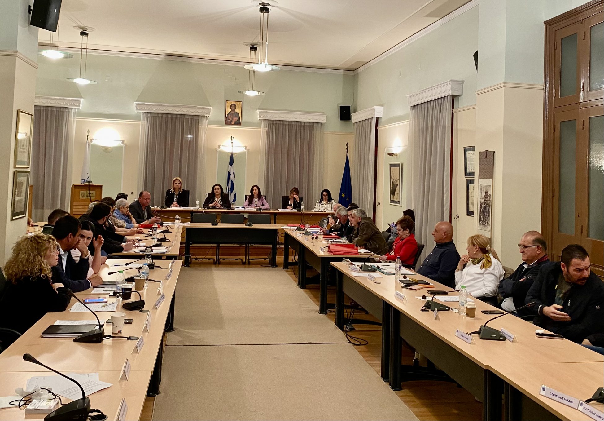 Συνεδρίασε χθες, Δευτέρα 24 Απριλίου 2023, το Δημοτικό Συμβούλιο του ...