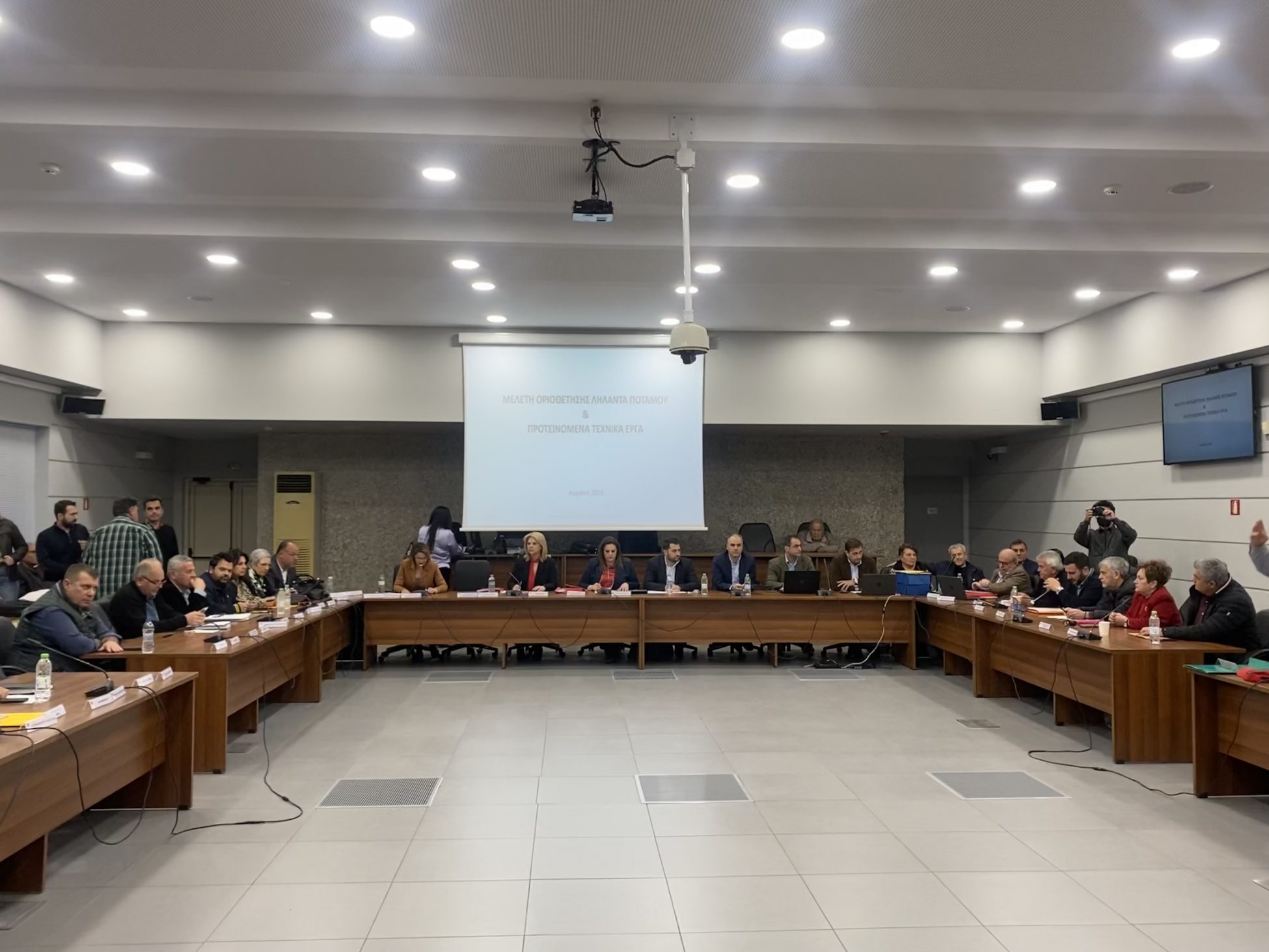 Η μελέτη διευθέτησης του Λήλαντα ποταμού συζητήθηκε στο Δημοτικό ...