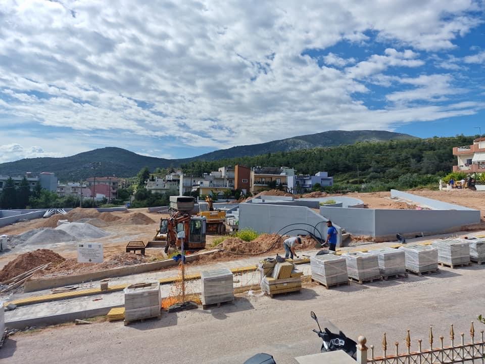 Συνεχίζεται η ανάπλαση της πλατείας Μυκαλλησού στο Οντάθι από τον Δήμο ...