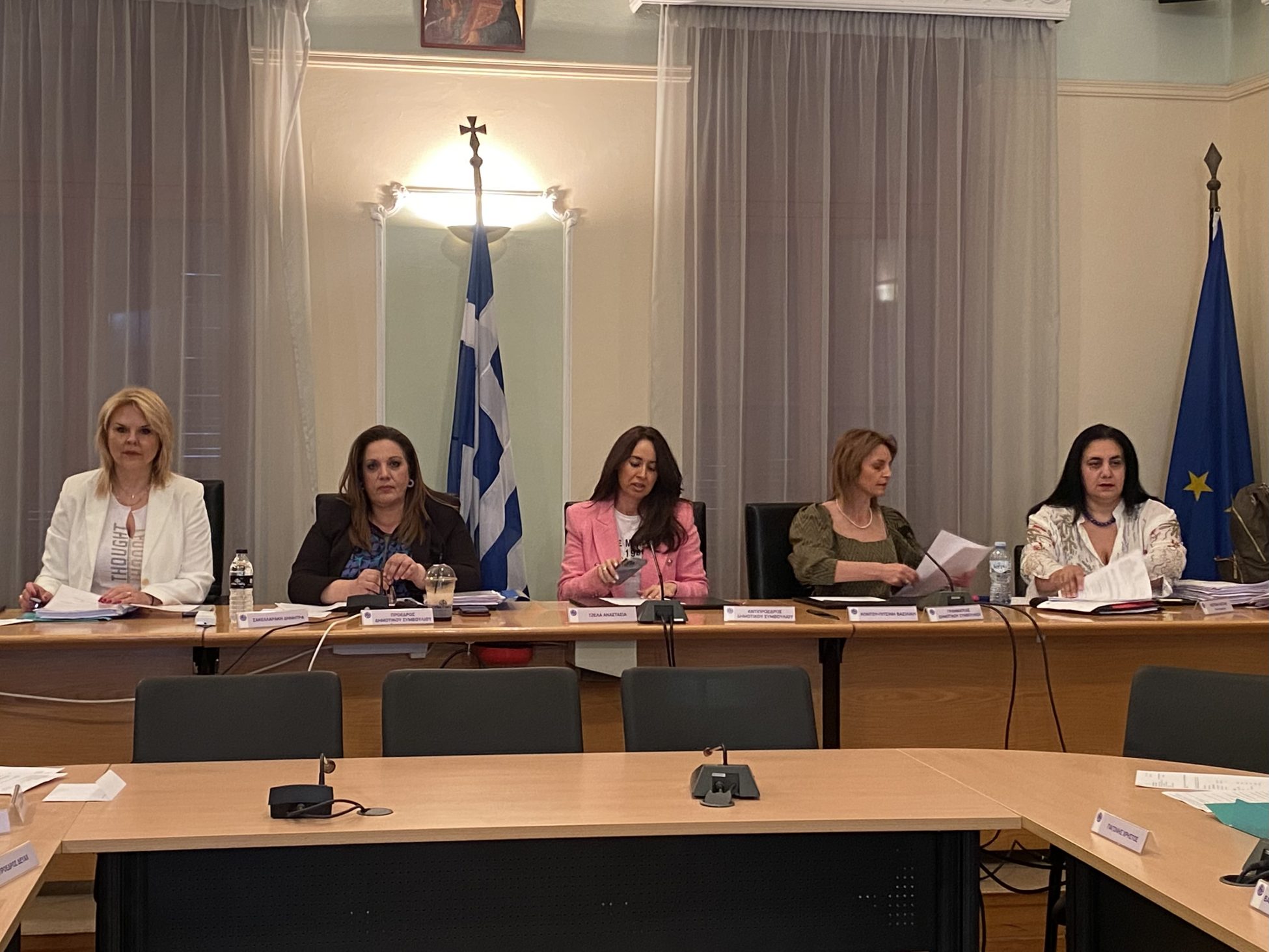 Συνεδρίασε χθες, Πέμπτη 18 Μαΐου 2023, το Δημοτικό Συμβούλιο του Δήμου ...