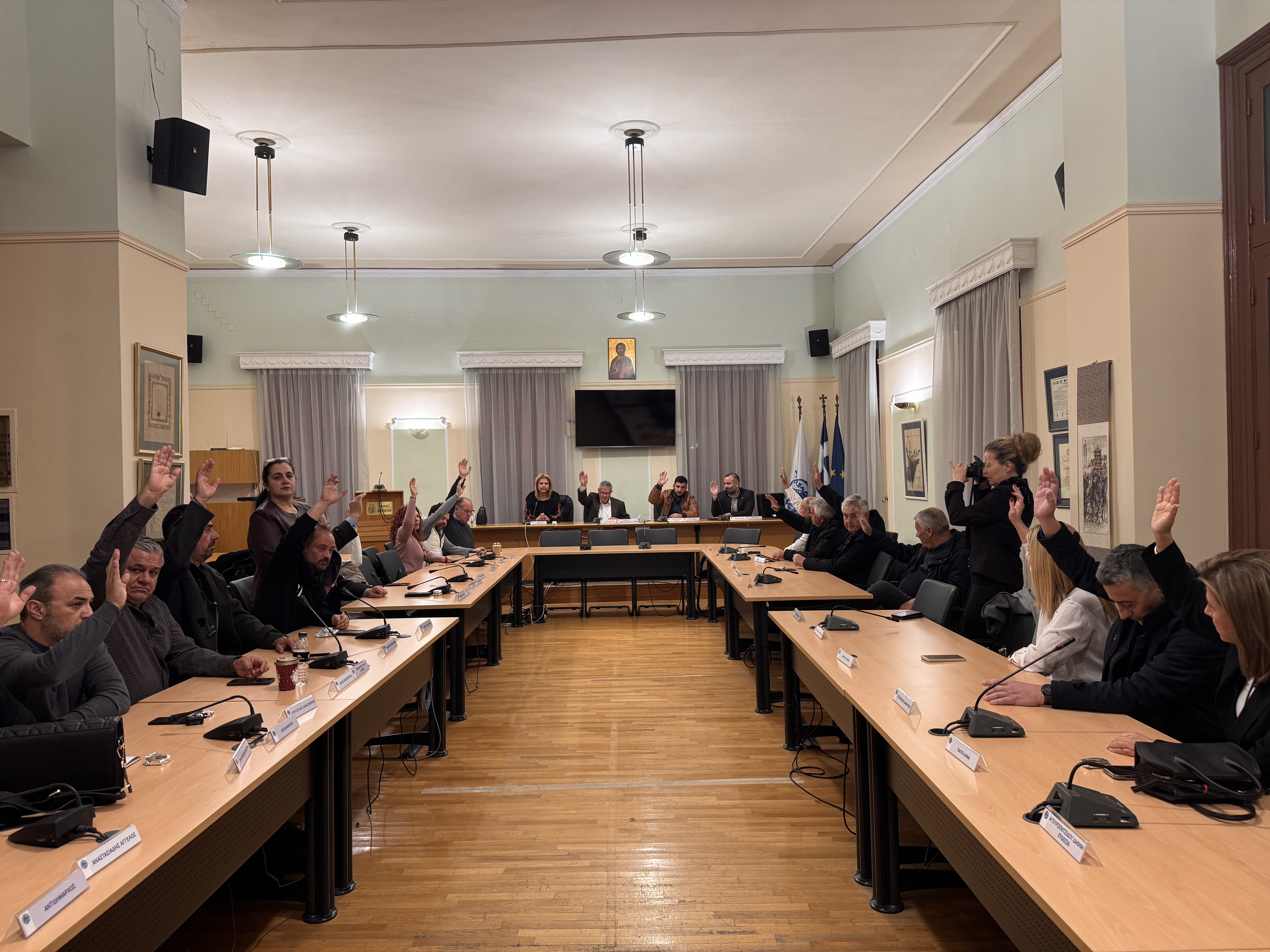 Ειδική συνεδρίαση Δημοτικού Συμβουλίου Δήμου Χαλκιδέων // Νέα ...